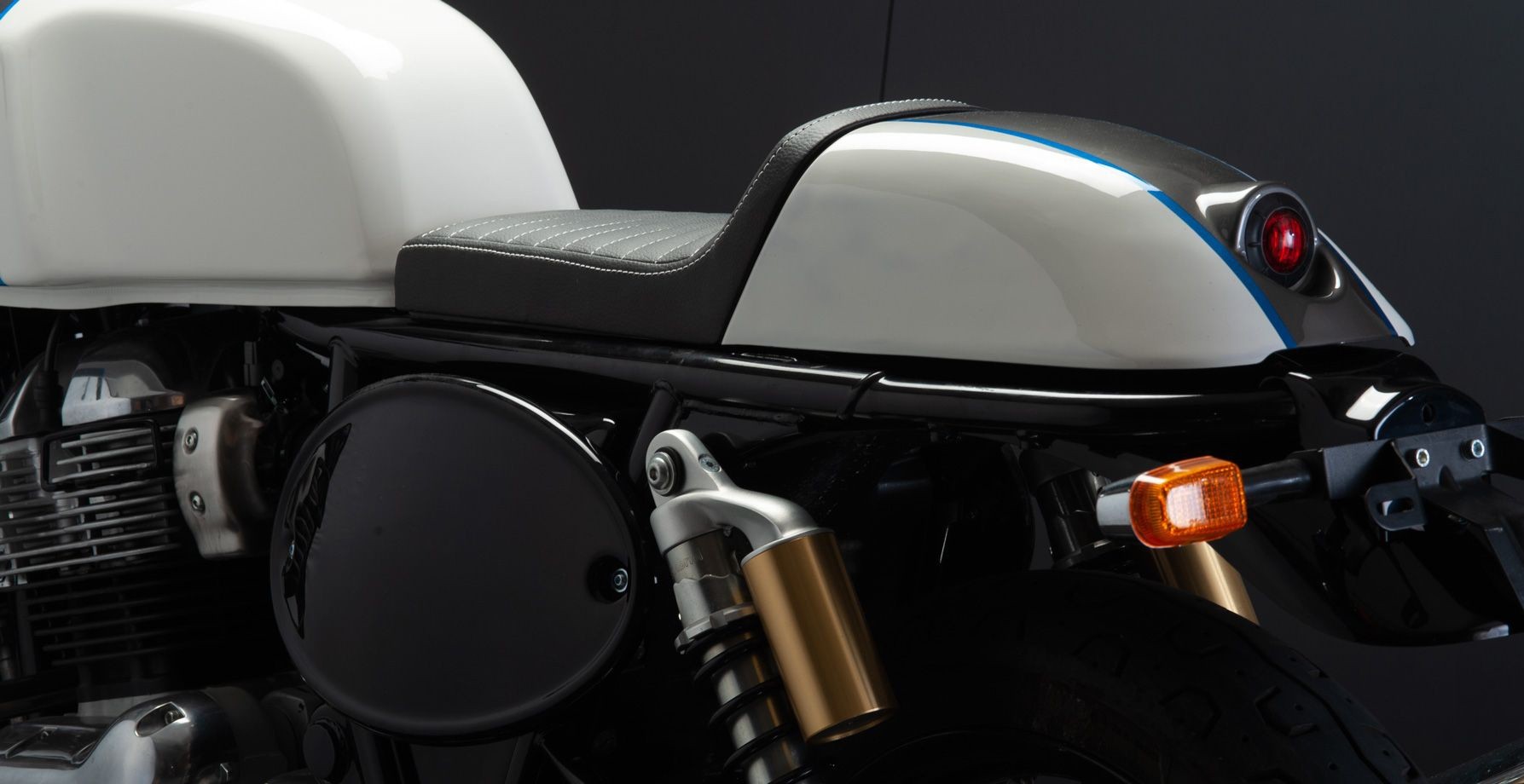 Number plate kit compatible with Royal Enfield Interceptor 650 ...
