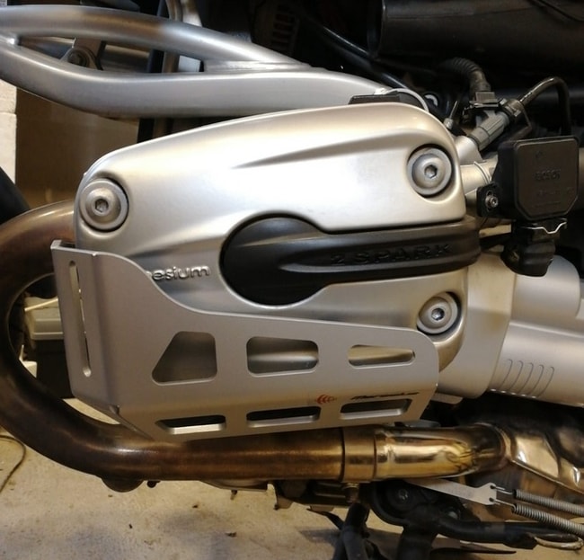 Cylinder guard compatible with BMW R1150R / R1150S / R1100R / R1100S ...