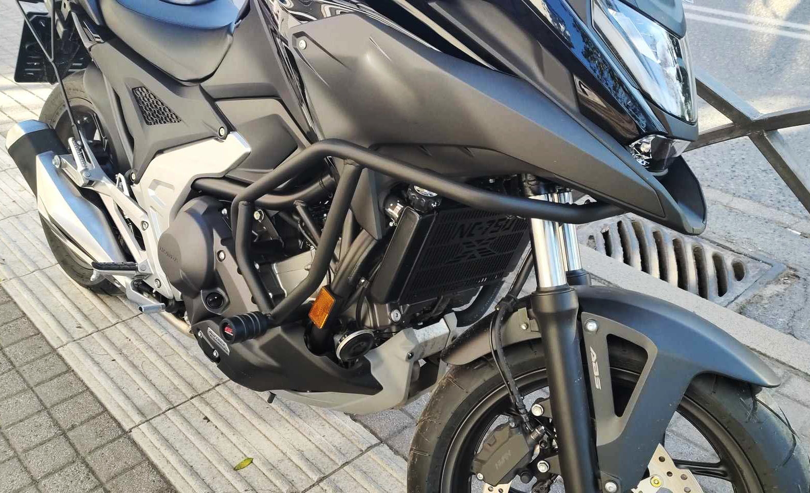 GPK engine guard with crash pads compatible with Honda NC700X / NC750X ...