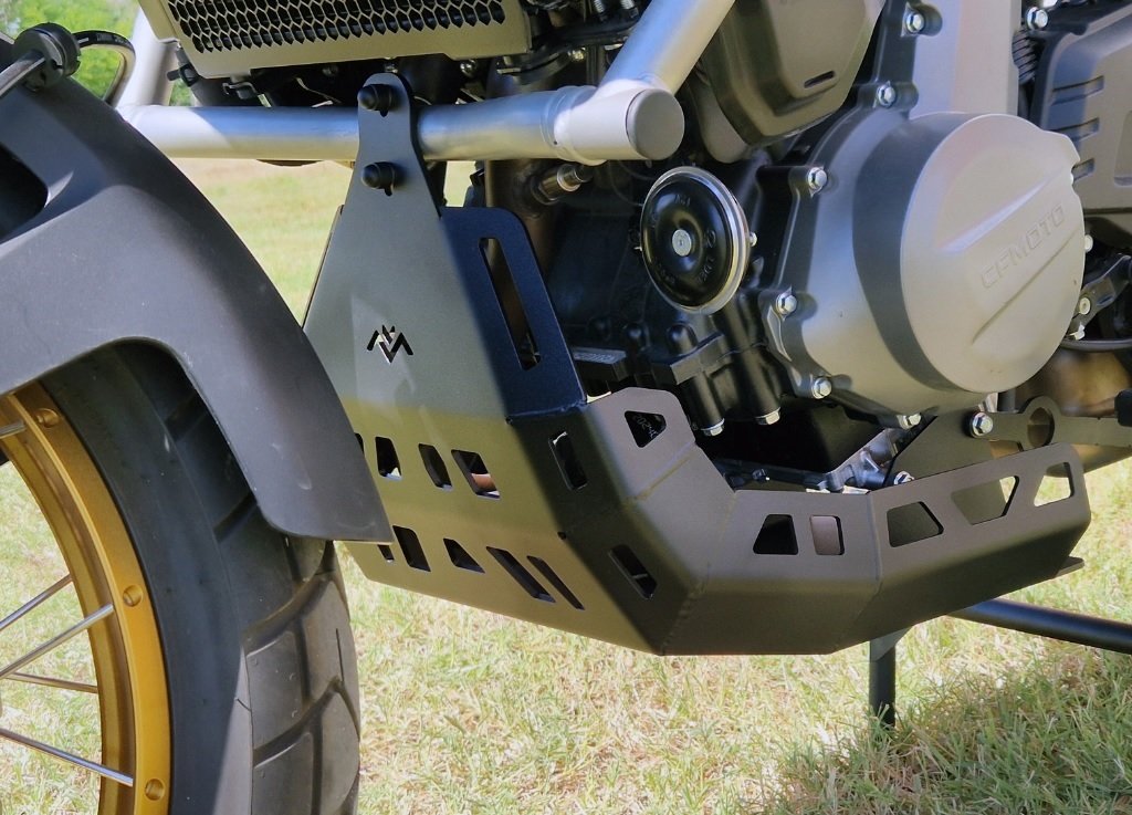 Cosmo Skid plate compatible with CF Moto 700MT 2025- | Moto Discovery