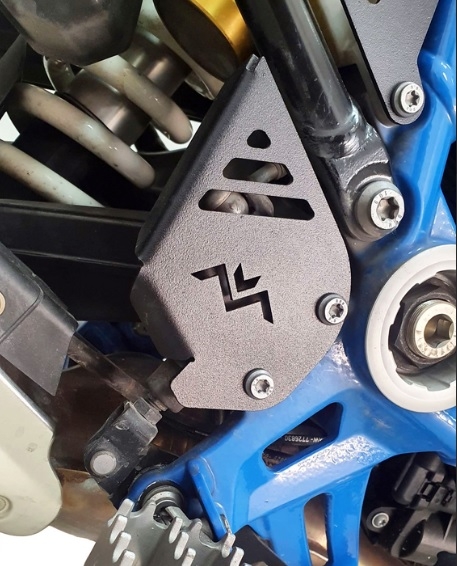 Rear brake master cylinder guard compatible with BMW R1200GS LC 2013 ...